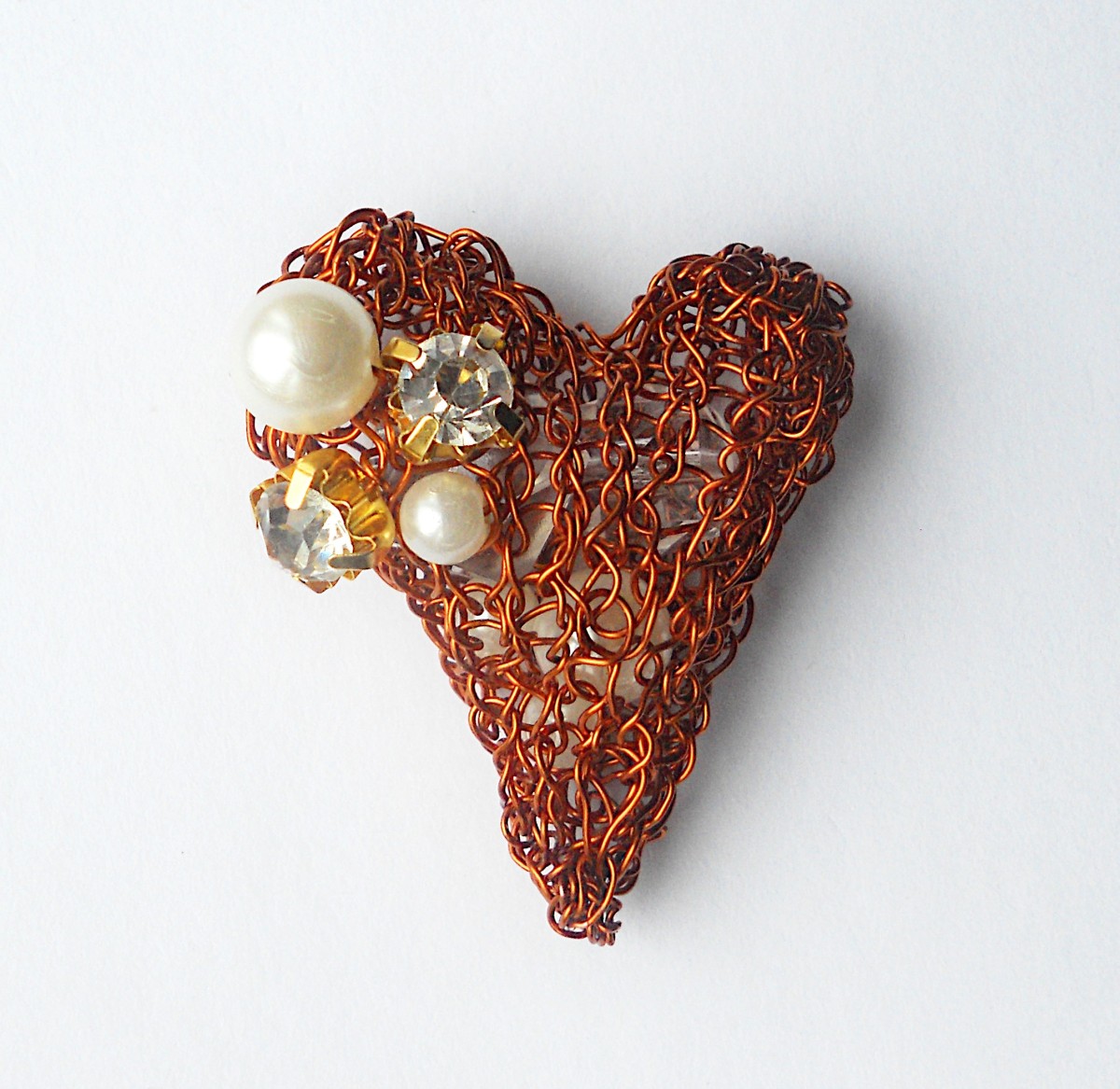 Knitted 3D Wire Heart | ThriftyFun