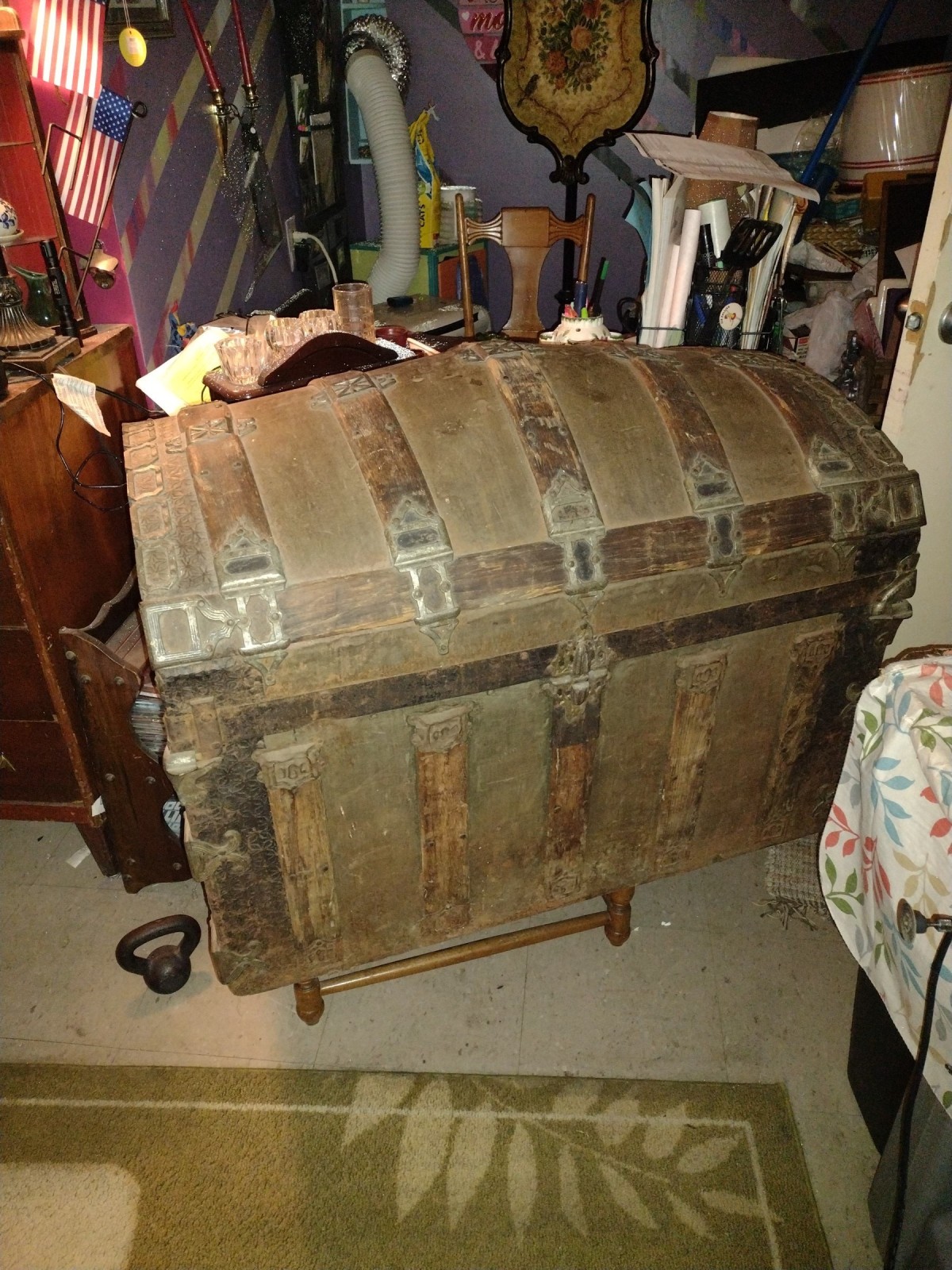 Value of 1800s Trunk? | ThriftyFun