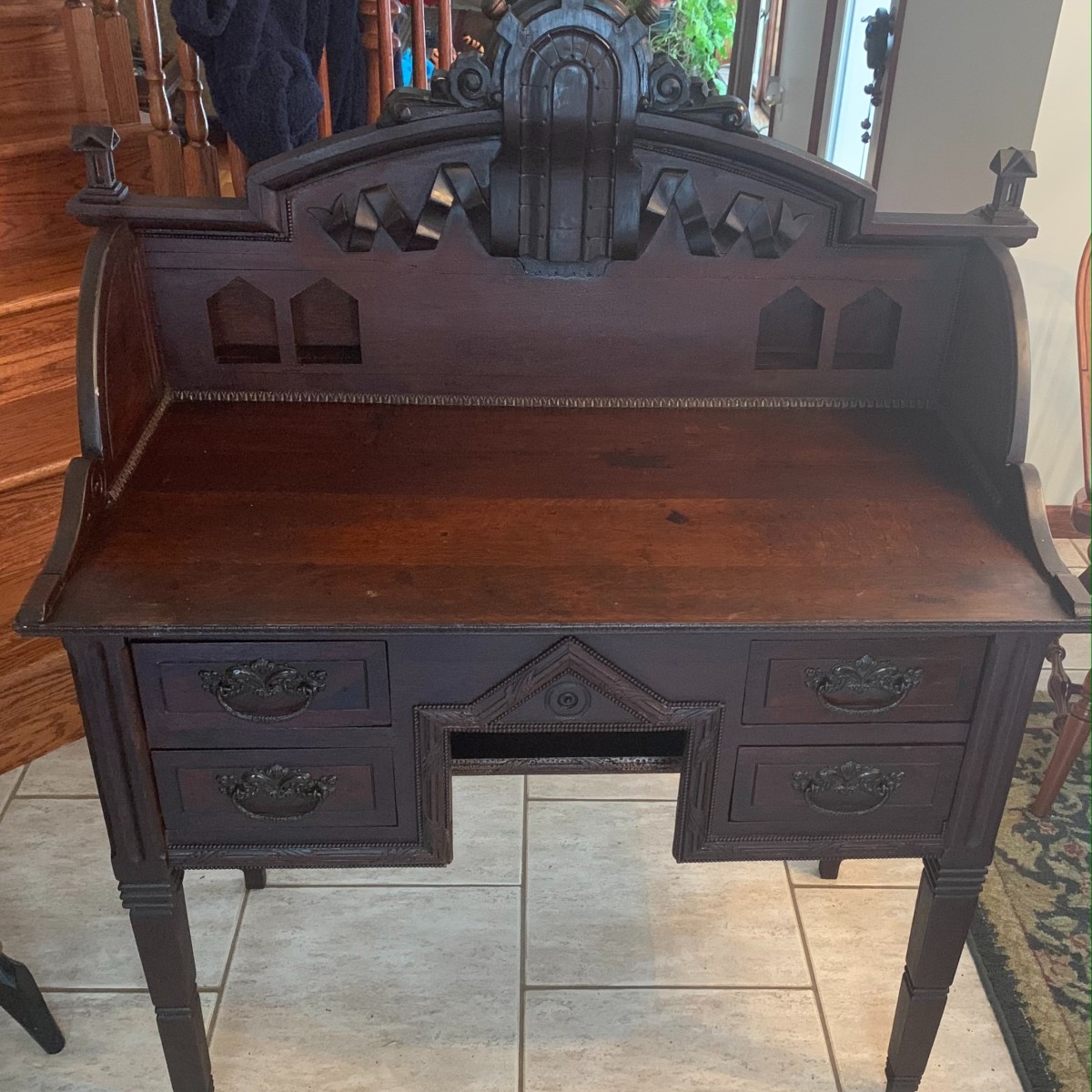 Help Identifying Desk? | ThriftyFun