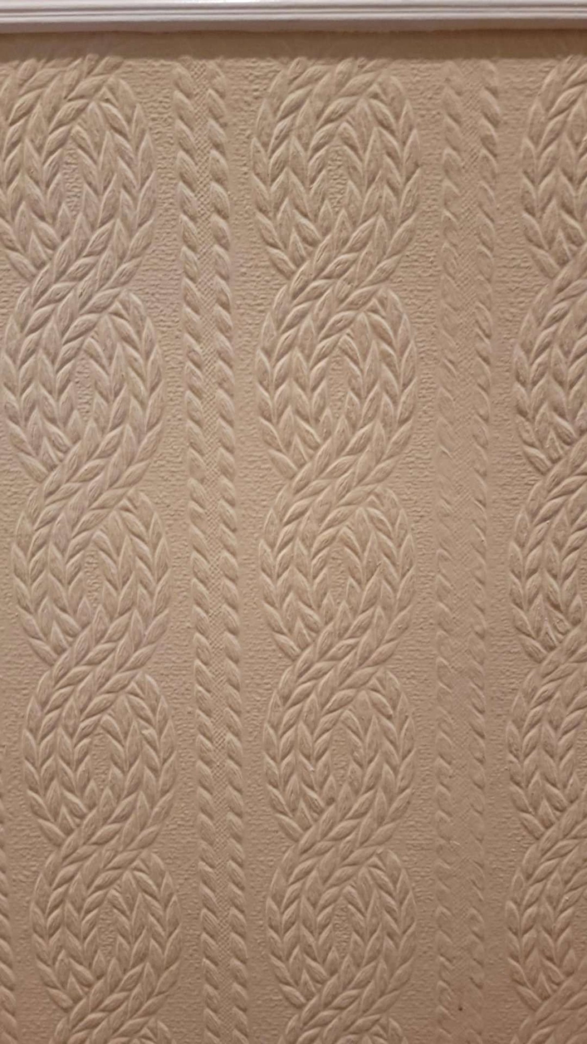 Identifying Anaglypta or Lincrusta Wallpaper? | ThriftyFun