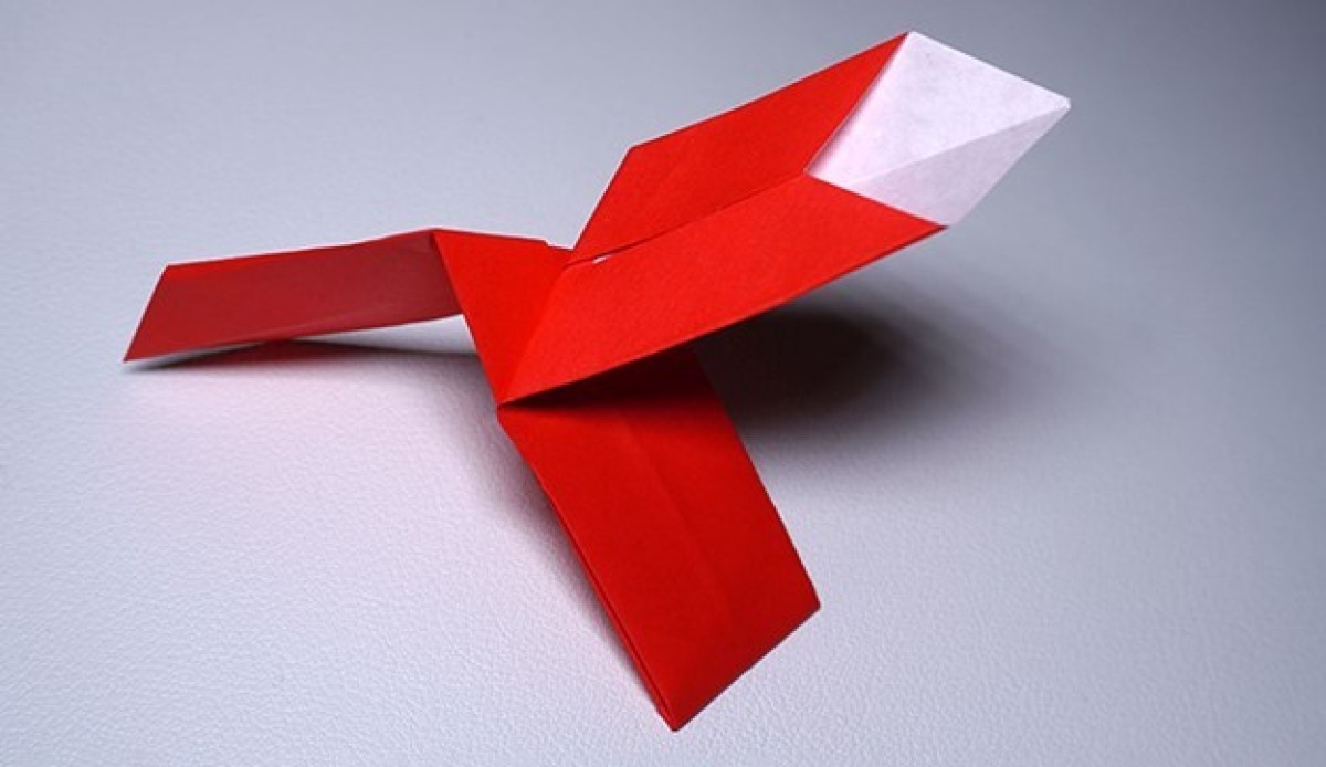 How to Fold an Easy Origami Twirly-Copter | ThriftyFun