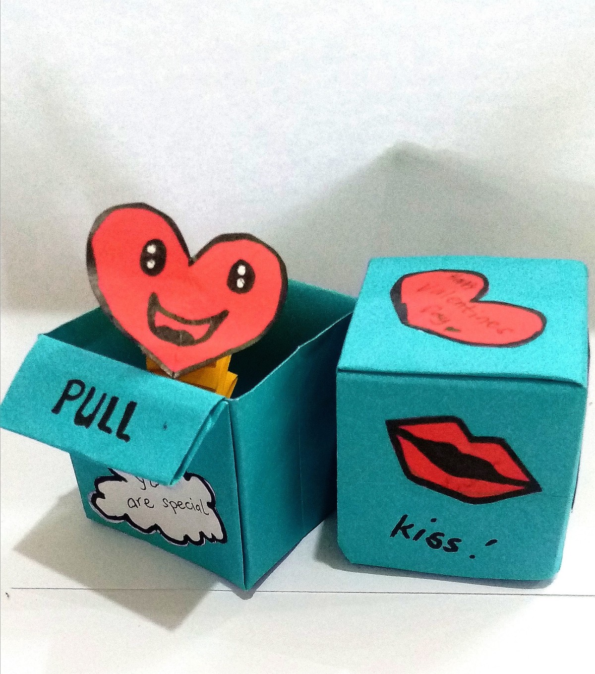 Surprise Pullout Box | ThriftyFun